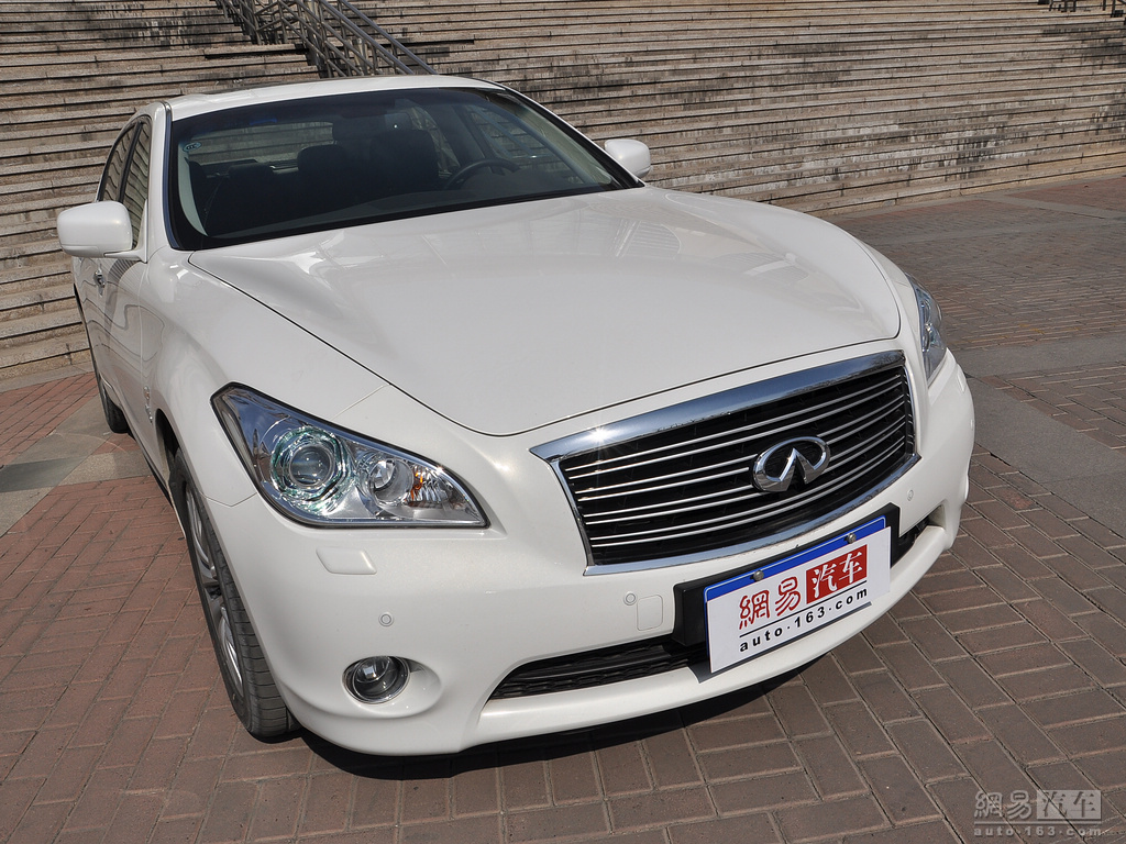 【图】英菲尼迪Q70L(M) 2013款 3.5AT奢华版(混合动力)_网易汽车
