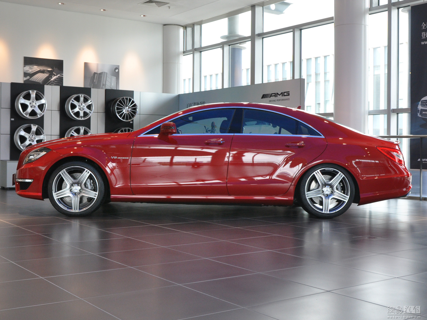 【图】奔驰CLS63 AMG 2011款 CLS 63 AMG_网易汽车